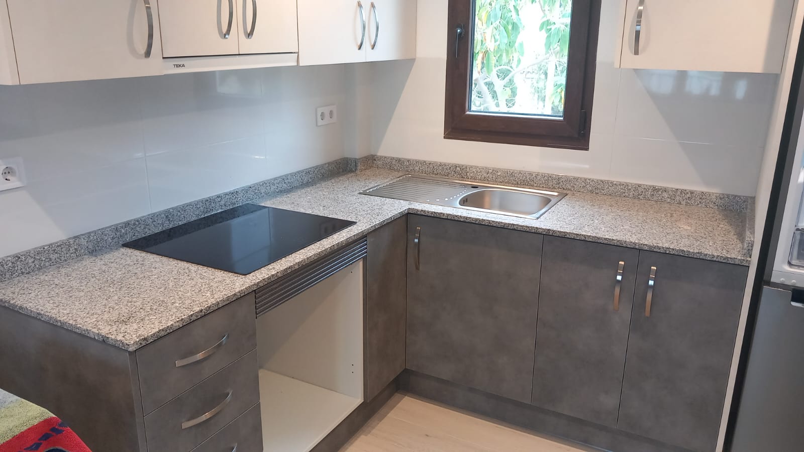 Encimera de granito nacional - Mármoles Xivert